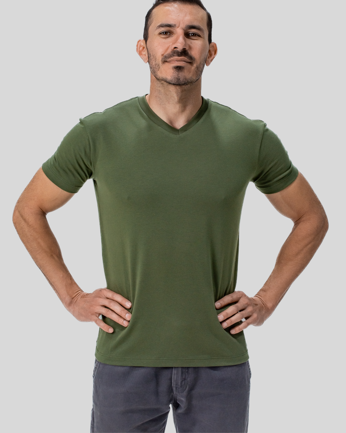 Paquete Esencial Cuello V: Estilo y Comodidad en Rude Men
